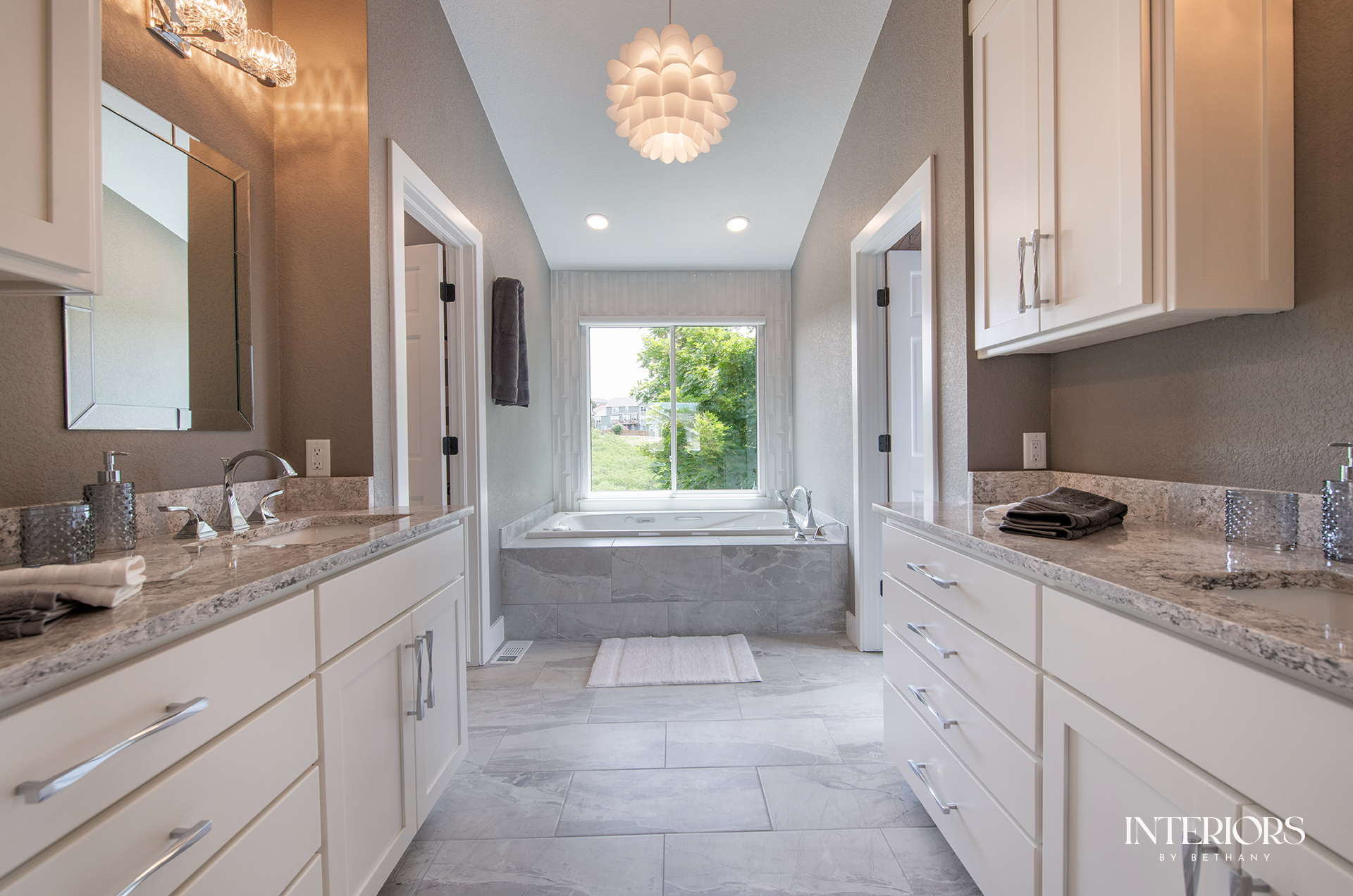 10 Master Bath Design Ideas to Create Your Dream Spa at Home